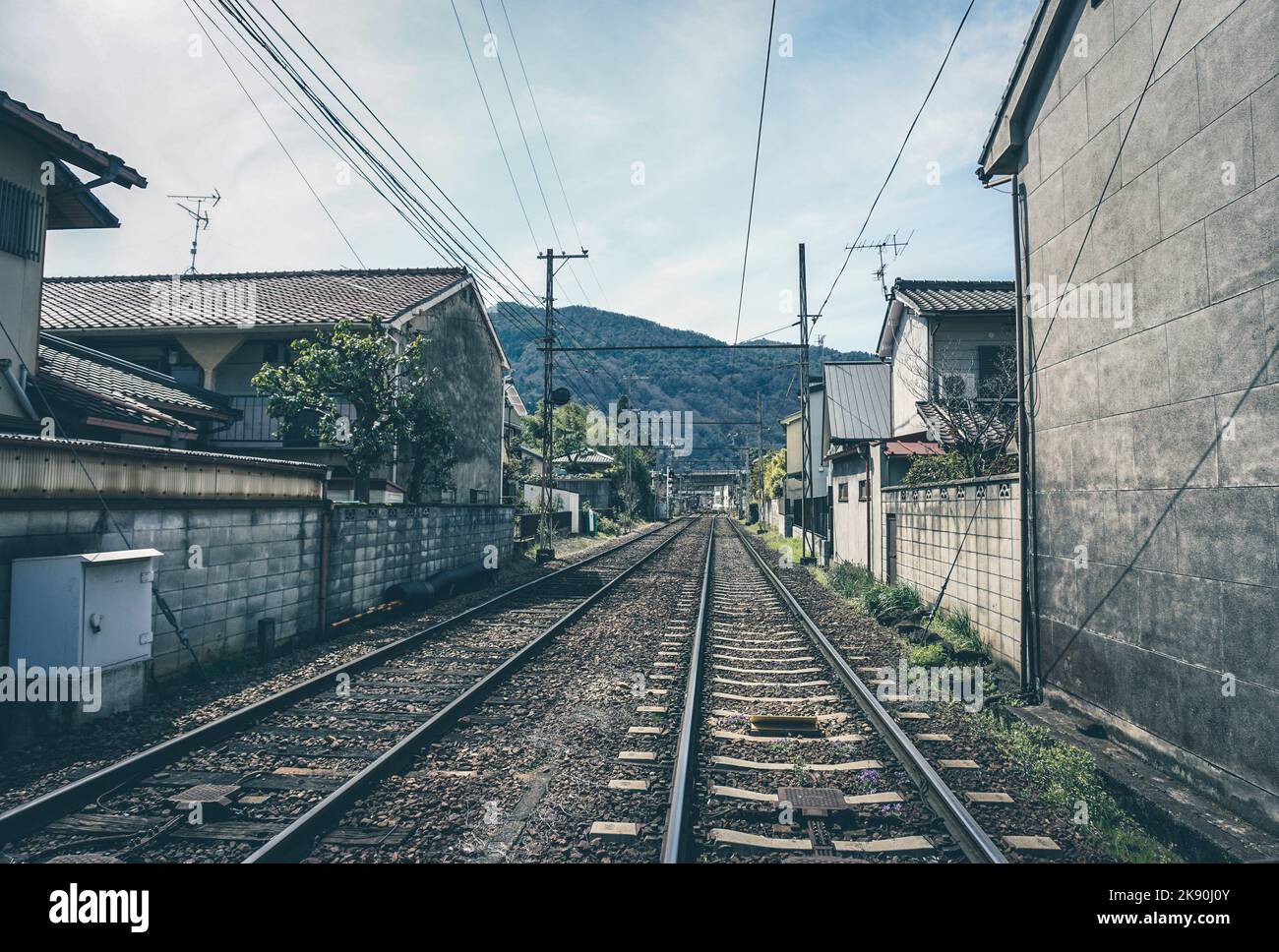 Railroad houses hi-res stock photography and images - Alamy