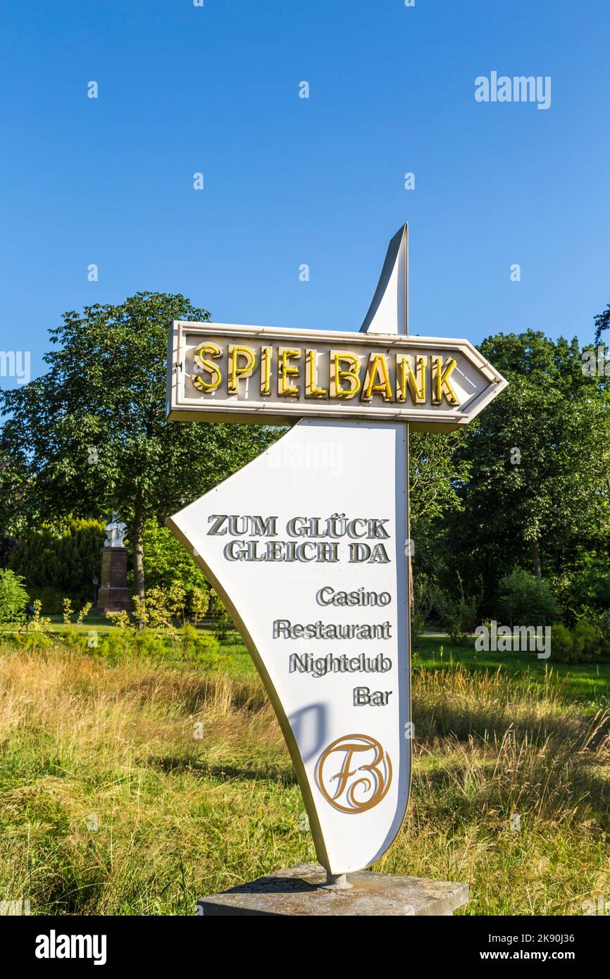 BAD HOMBURG, GERMANY - JUNE 27, 2016: arrow with sign to Spielbank in ...