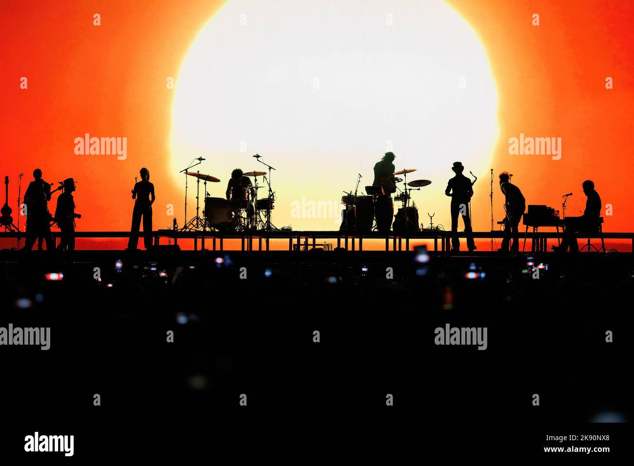 Vive latino 2022 zaragoza hi-res stock photography and images - Alamy