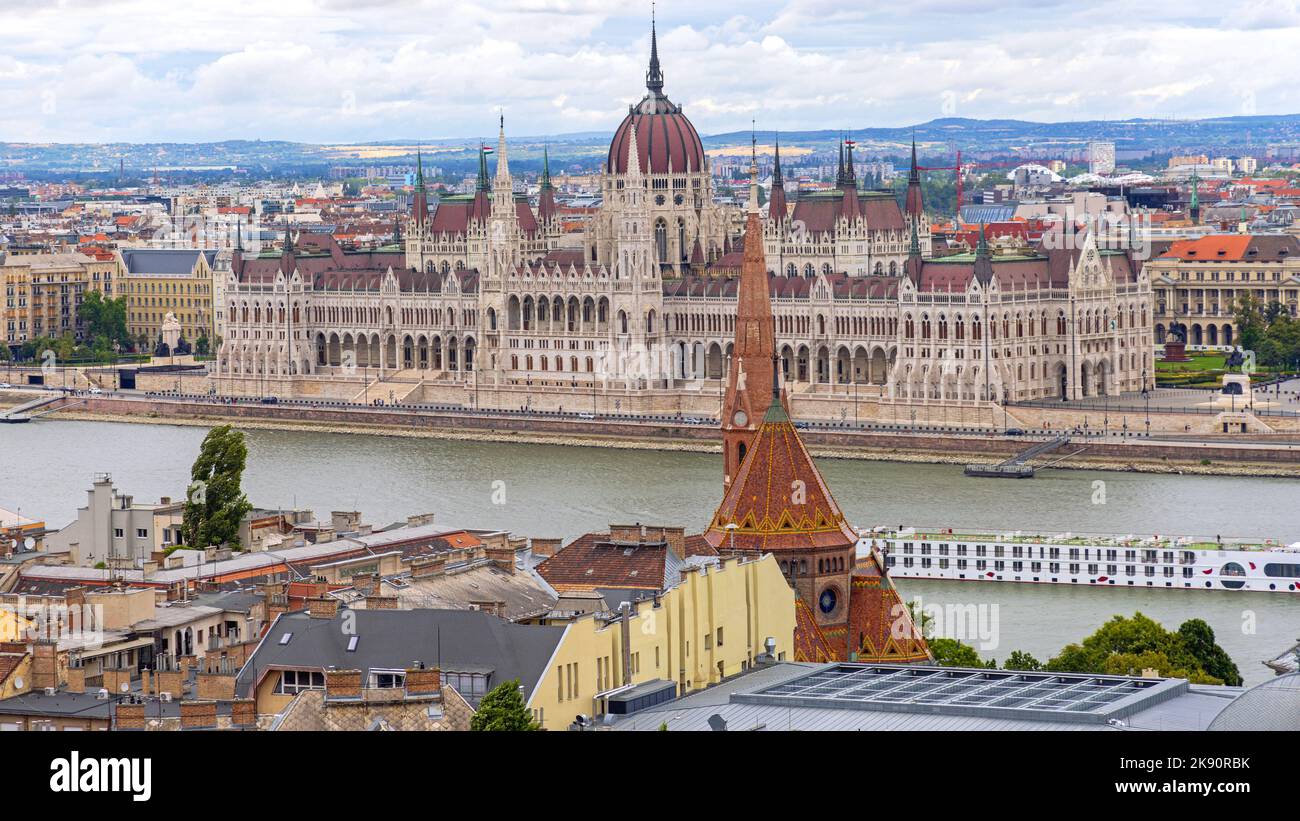 Historic Palace Hungarian Parliament Building at River Danube Budapest ...
