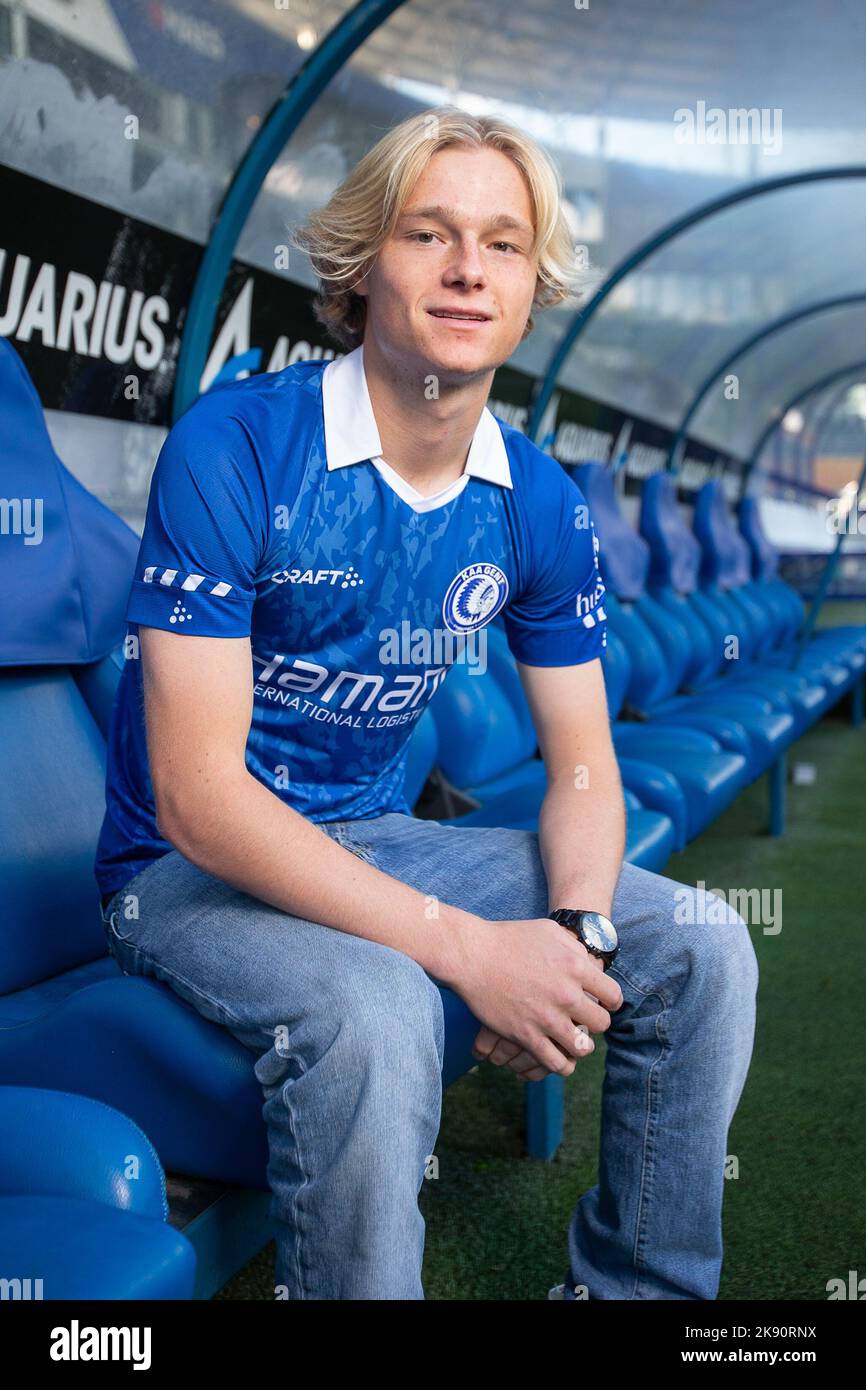 Rune van den berghe hi-res stock photography and images - Alamy