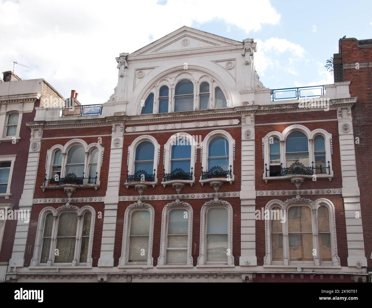 Elegant Building, Whitechapel, Tower Hamlets, East End, London Stock ...