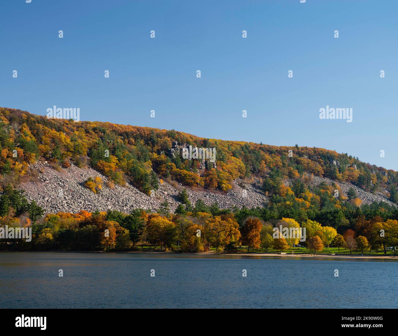 Photograph of Devil's Lake State Park on a gorgeous autumn morning ...