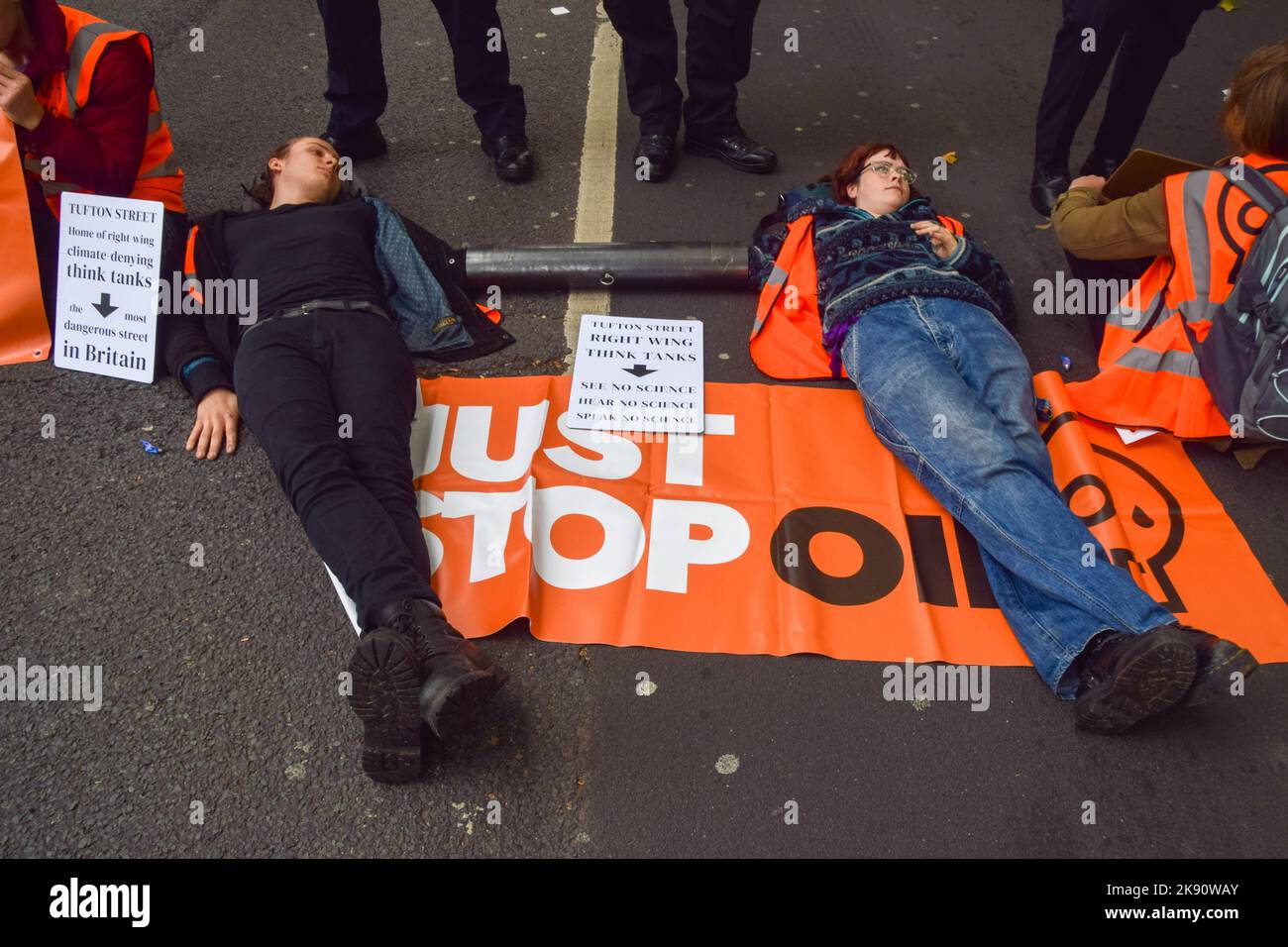 Stop tanks hi-res stock photography and images - Alamy