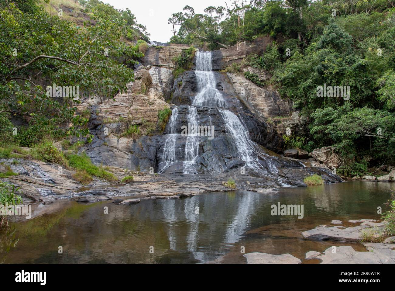 Dunhinda sri lanka hi-res stock photography and images - Alamy