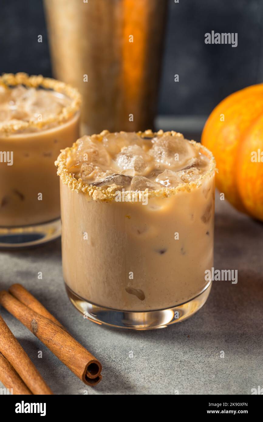 Pumpkin Spice White Russian Cocktail with Vodka Stock Photo - Alamy