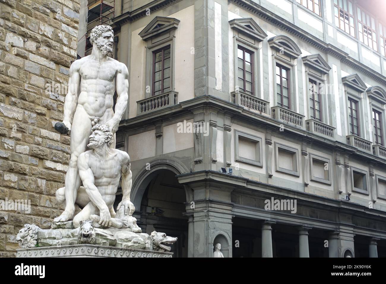 A view of Hercules and Cacus marble statue sculpture by Baccio ...