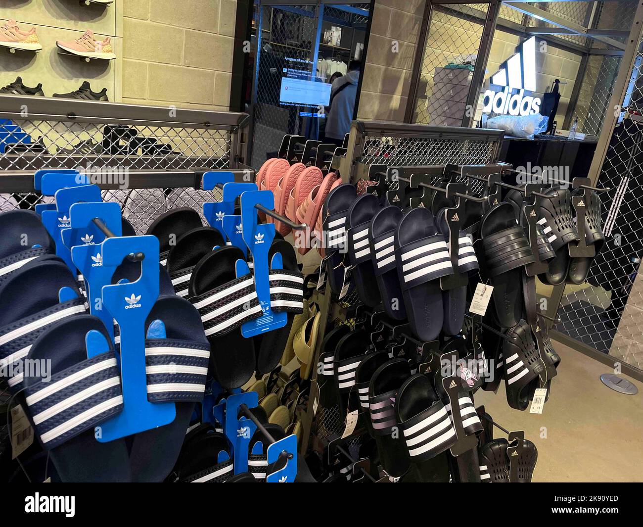 Kanye west 2022 hi-res stock photography and images - Alamy