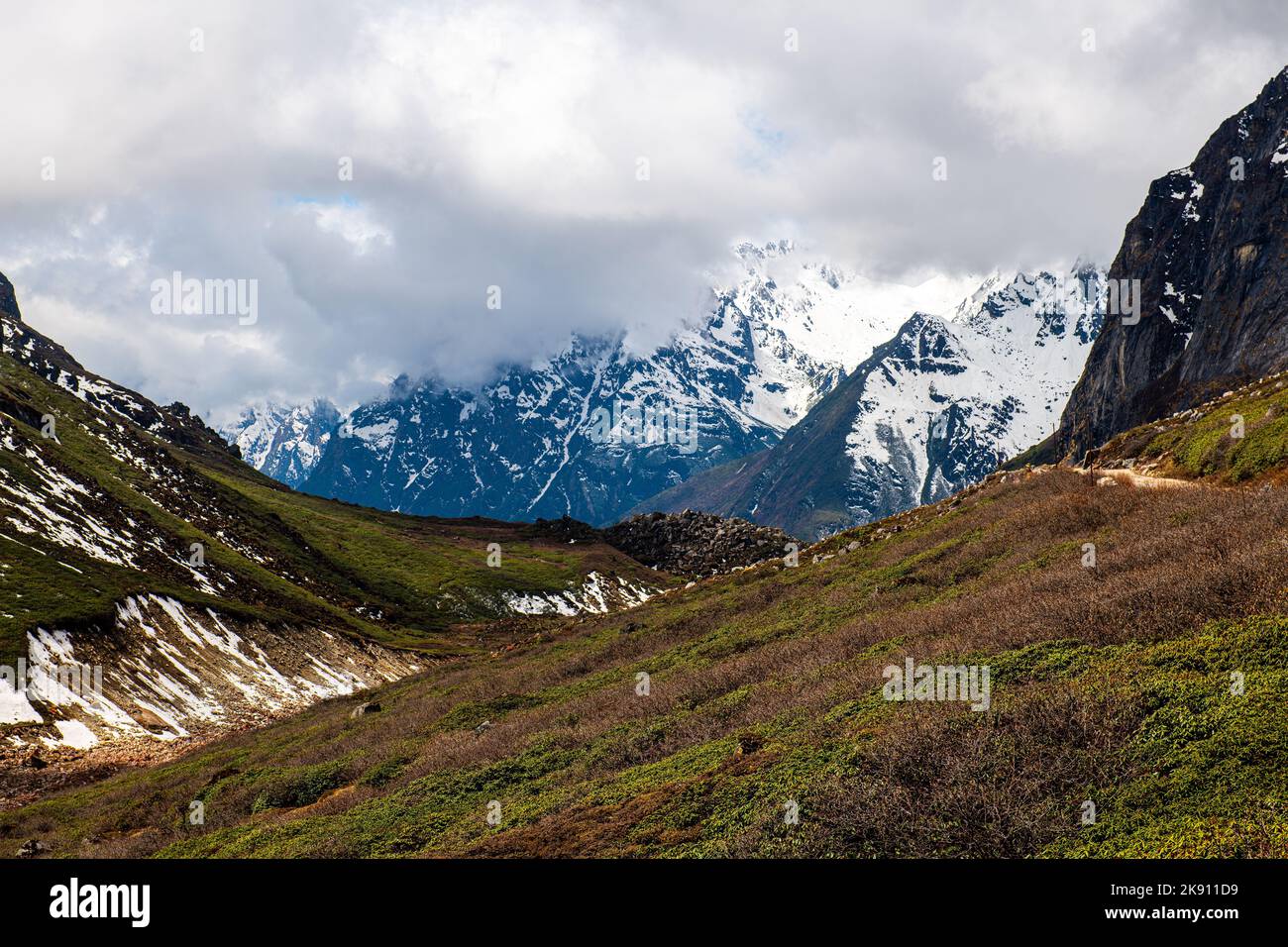 A beautiful shot of Yumesamdong (Zero Point) in Sikkim, India Stock ...