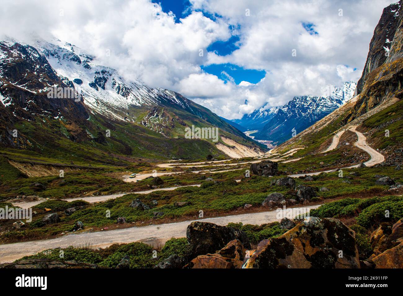 A beautiful shot of Yumesamdong (Zero Point) in Sikkim, India Stock ...