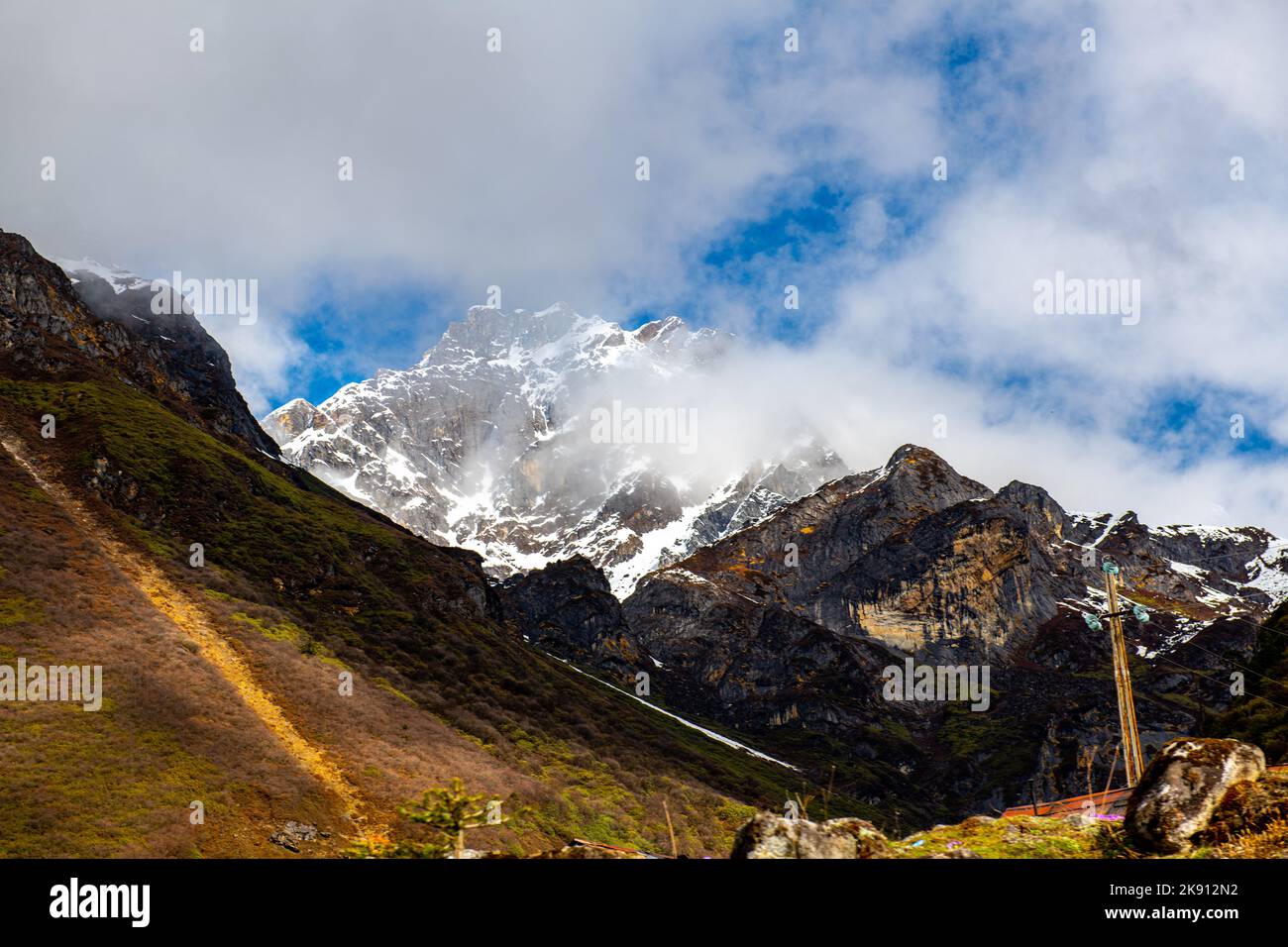 The beautiful snowy mountains in the Yumesamdong valley with fluffy ...