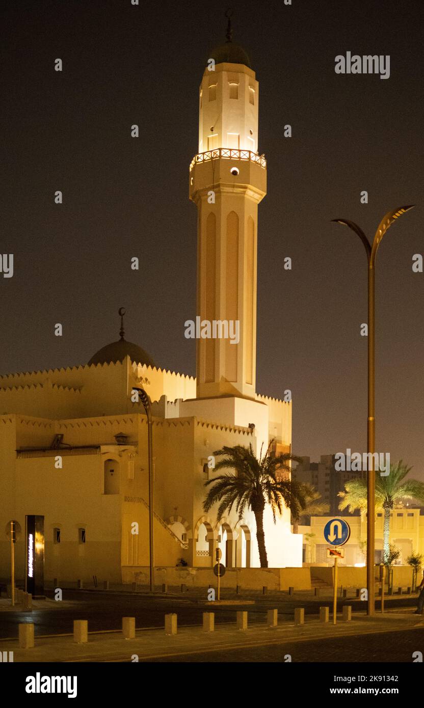 Street scene in Doha, Qatar Stock Photo - Alamy