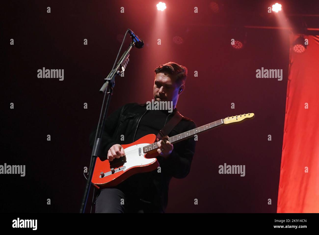 Rio de Janeiro, Brazil,October 21, 2022. Singer and guitarist Isaac ...
