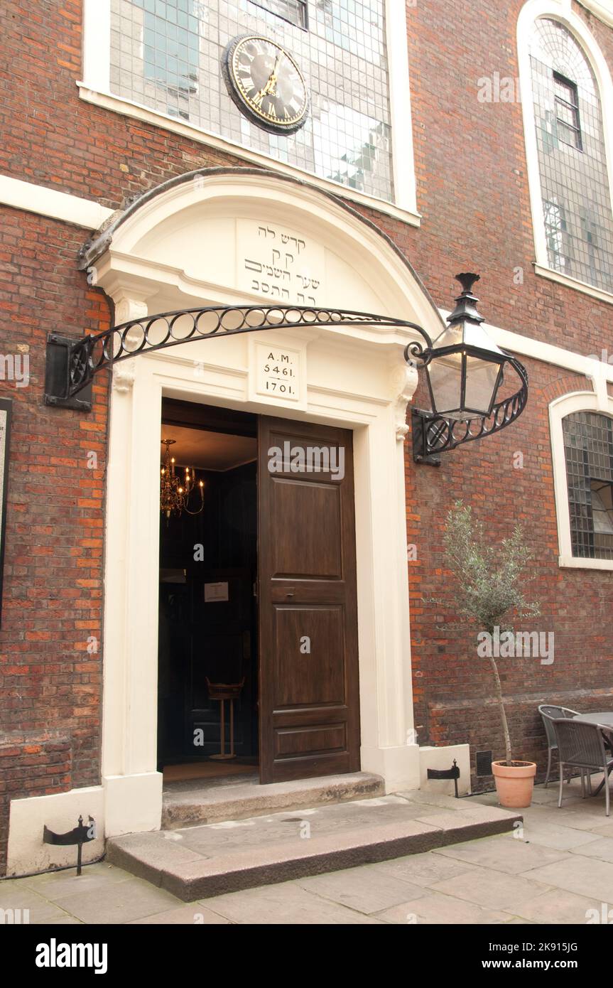 Bevis Marks Synagogue, Bevis Marks, Aldgate, East End, London - founded ...