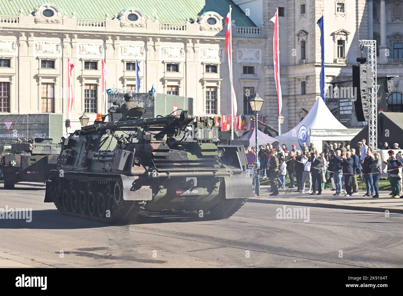 Vienna, Austria. 25th Oct, 2022. Preparations for the Austrian federal ...