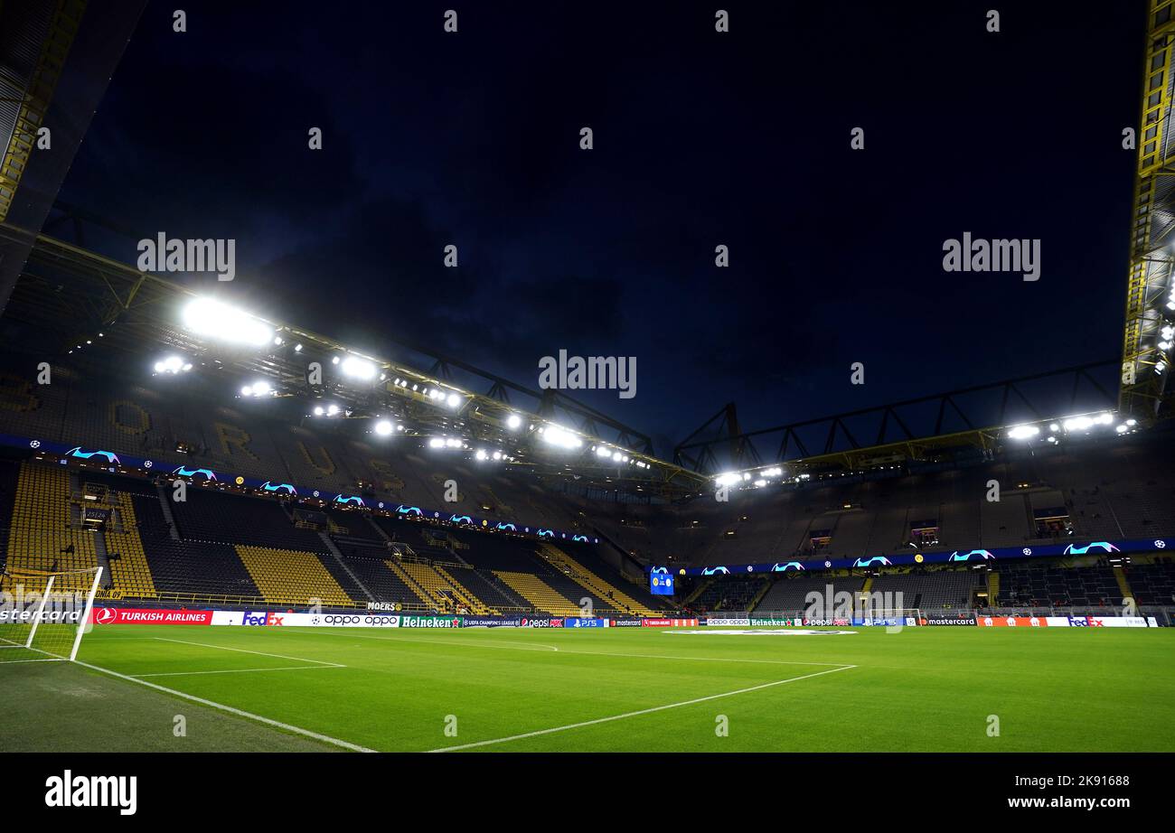 Dortmund stadium inside hi-res stock photography and images - Alamy