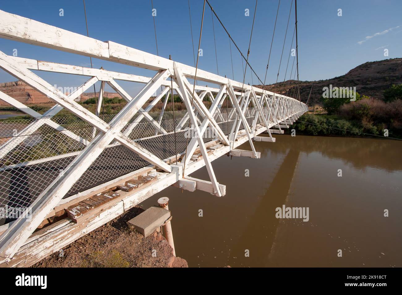 Double warren truss hi-res stock photography and images - Alamy