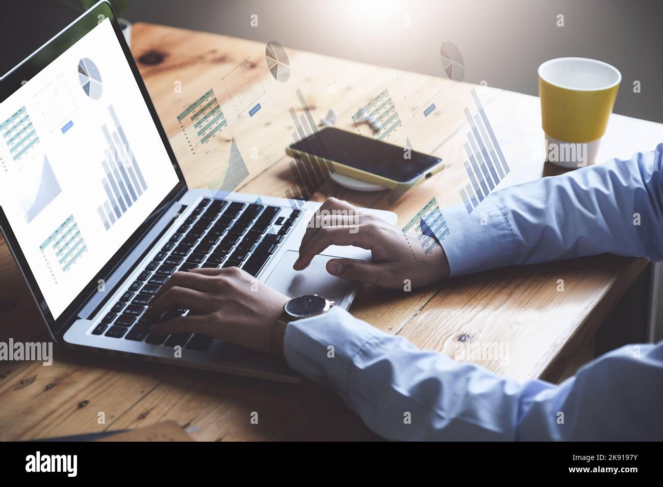 Business woman using computer to trade charts to find buy and sell ...