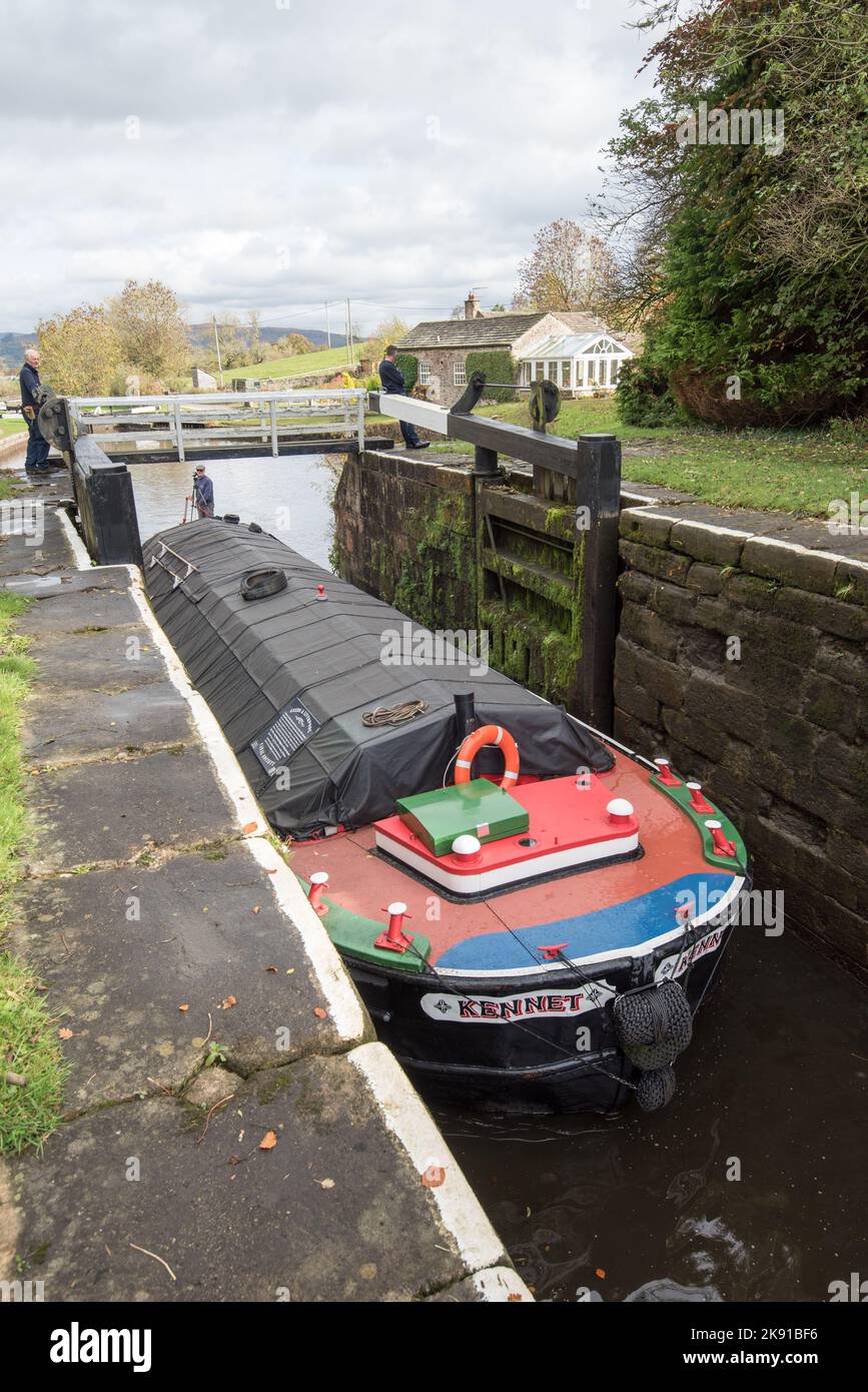 Kennet is the last 'River' class historic short boat & is now used for ...