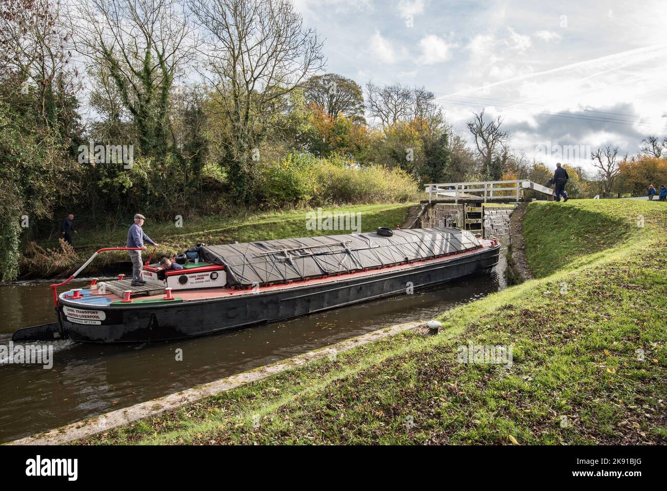 Kennet is the last 'River' class historic short boat & is now used for ...