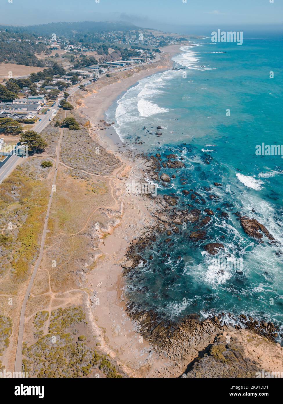 an aerial view of moonstone beach with sea waves towards the sand Stock ...