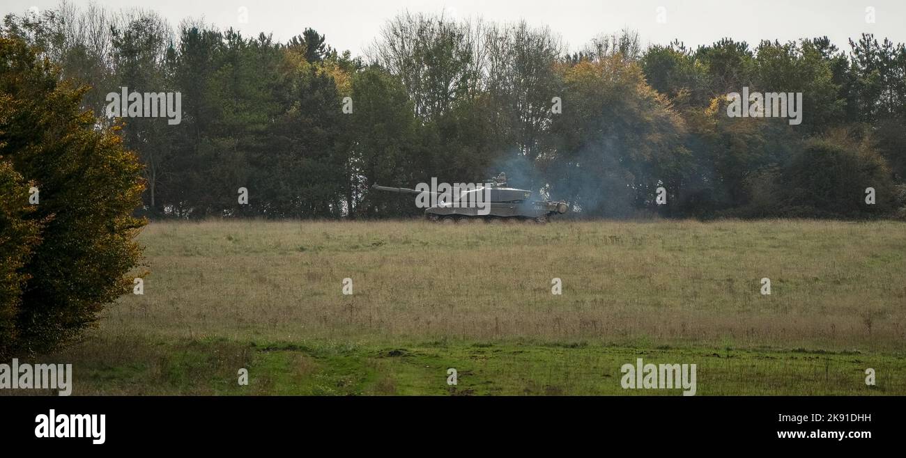British army Challenger II 2 FV4034 main battle tank in action crossing ...