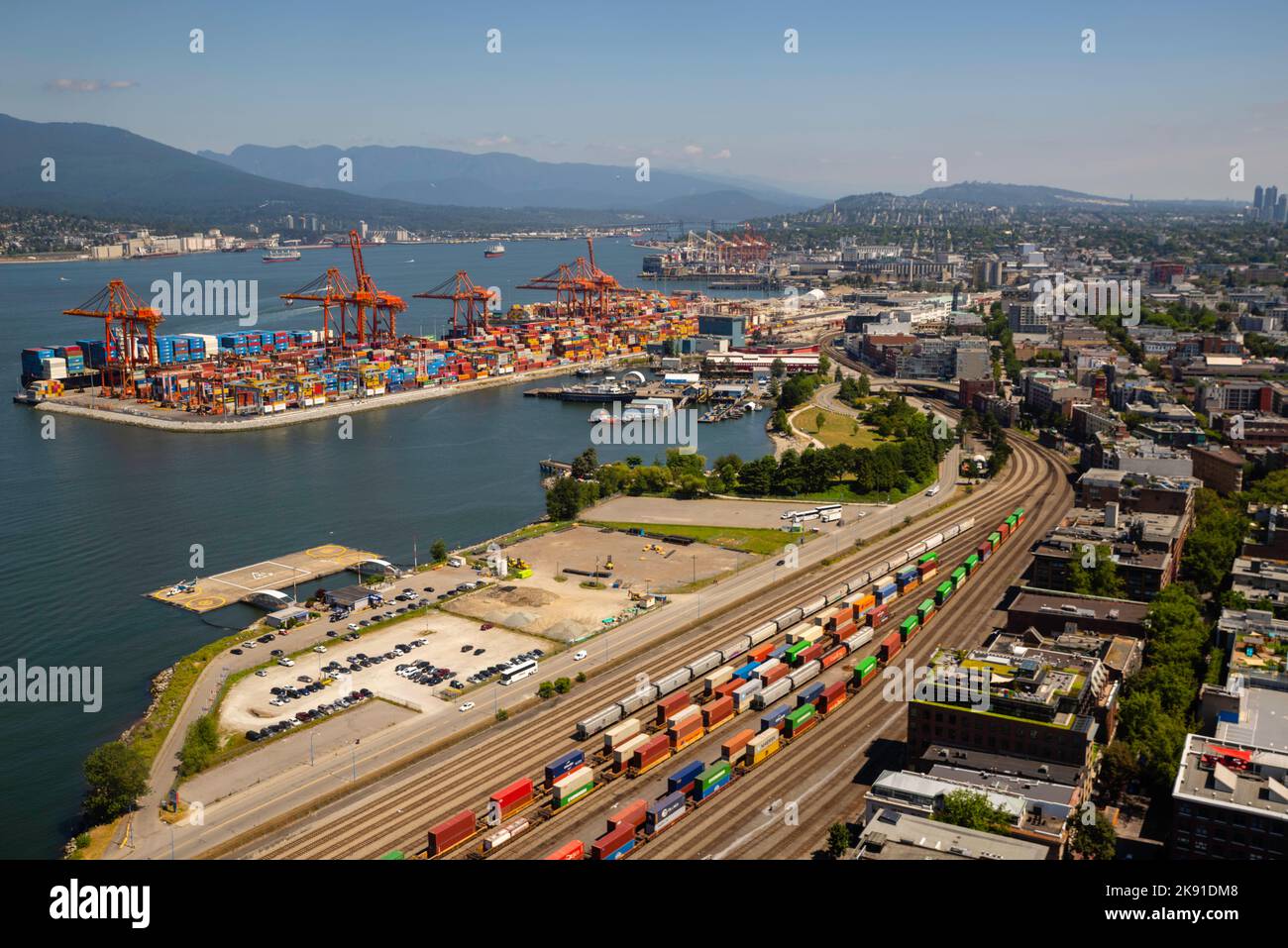 Container port air pollution hi-res stock photography and images - Alamy