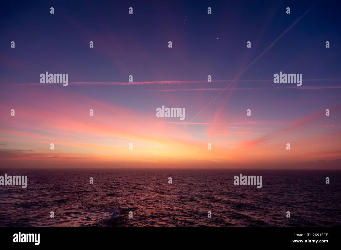 Dramatic Colorful Sunrise Sky over North Atlantic Ocean. Cloudscape ...