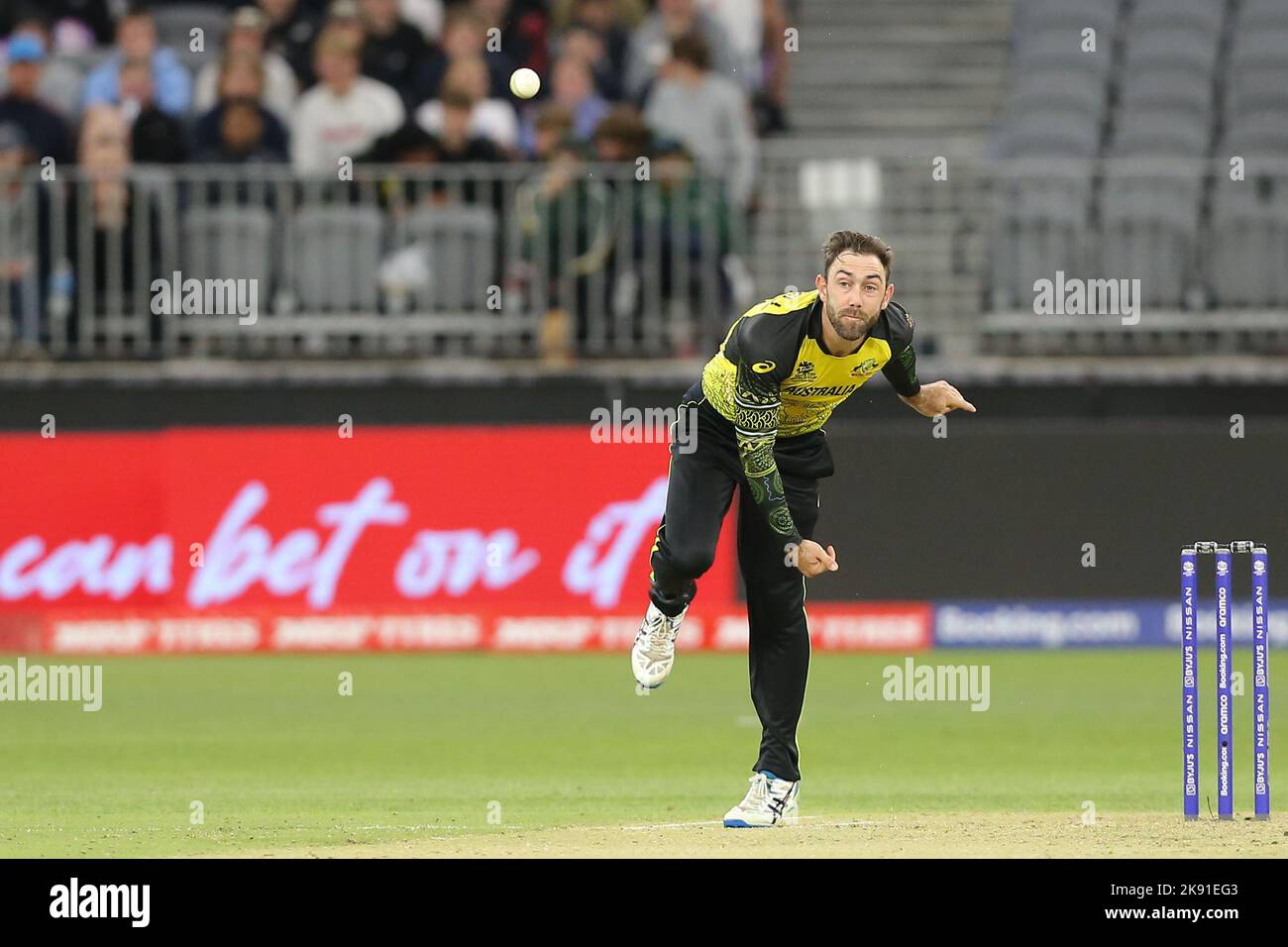 Glenn maxwell cricket sri lanka hi-res stock photography and images - Alamy
