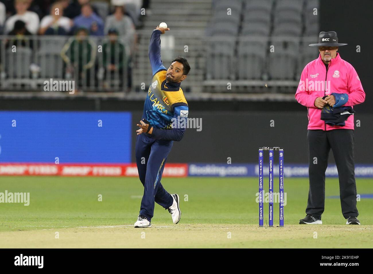 Perth cricket stadium hi-res stock photography and images - Alamy