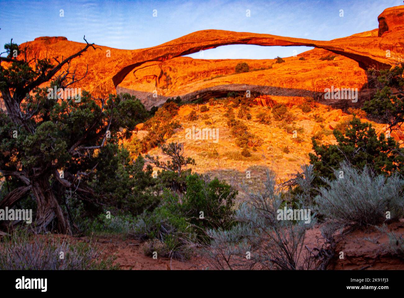 Landscape Arch in Arches National Park in Utah Stock Photo - Alamy