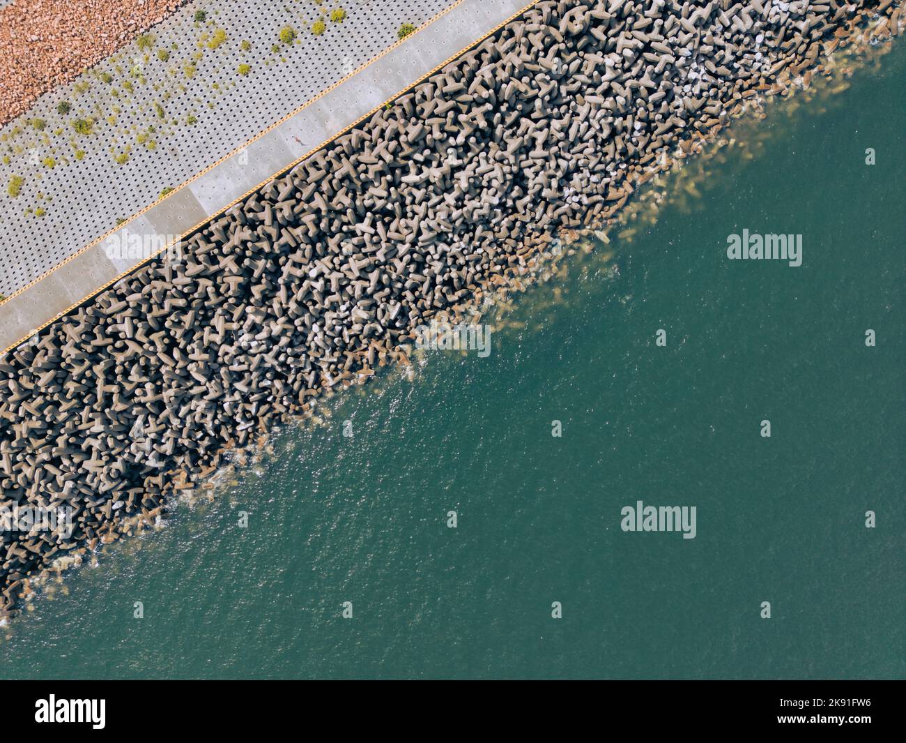 Dolos blocks hi-res stock photography and images - Alamy