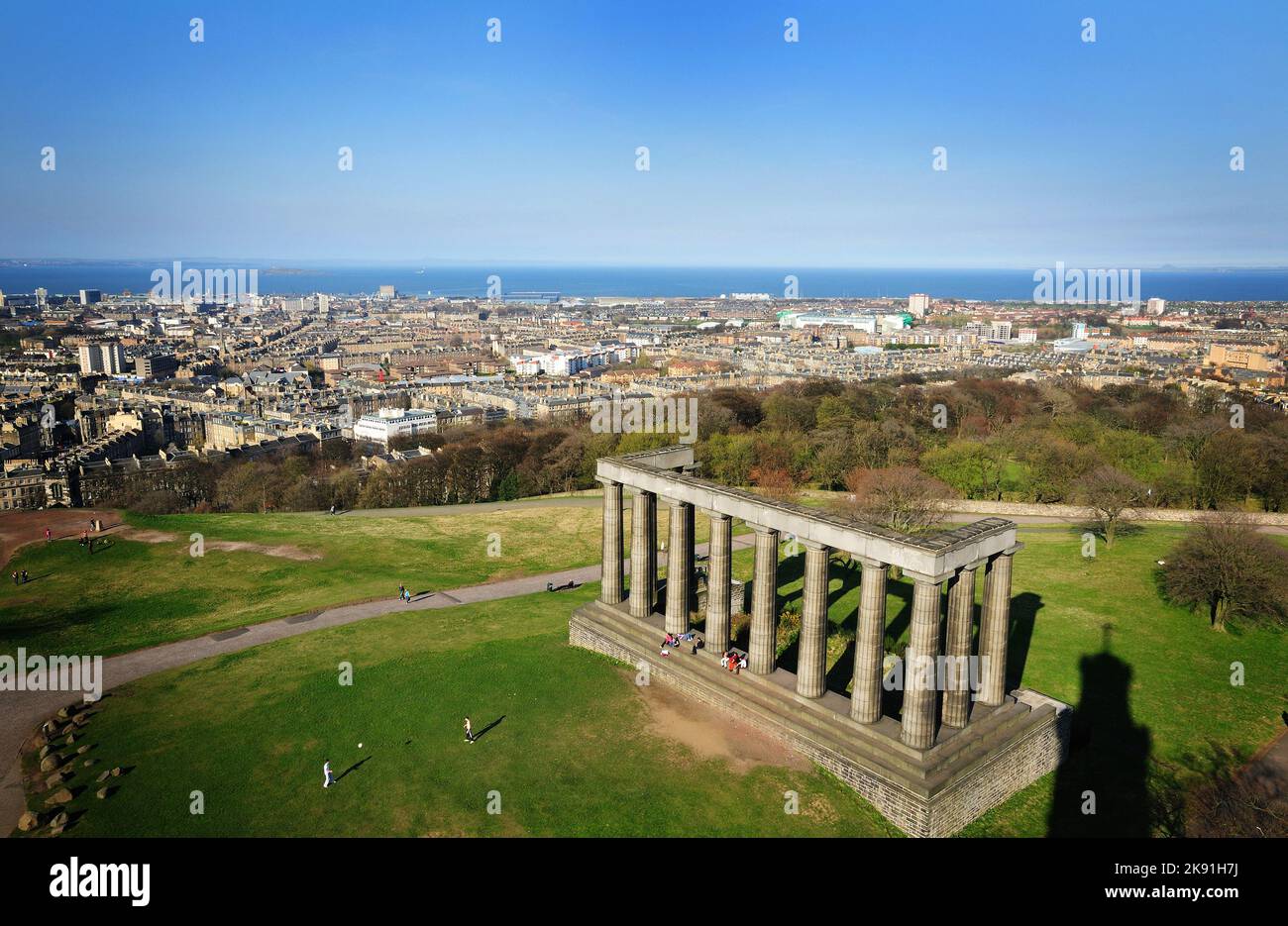 Birds eye view edinburgh hi-res stock photography and images - Alamy