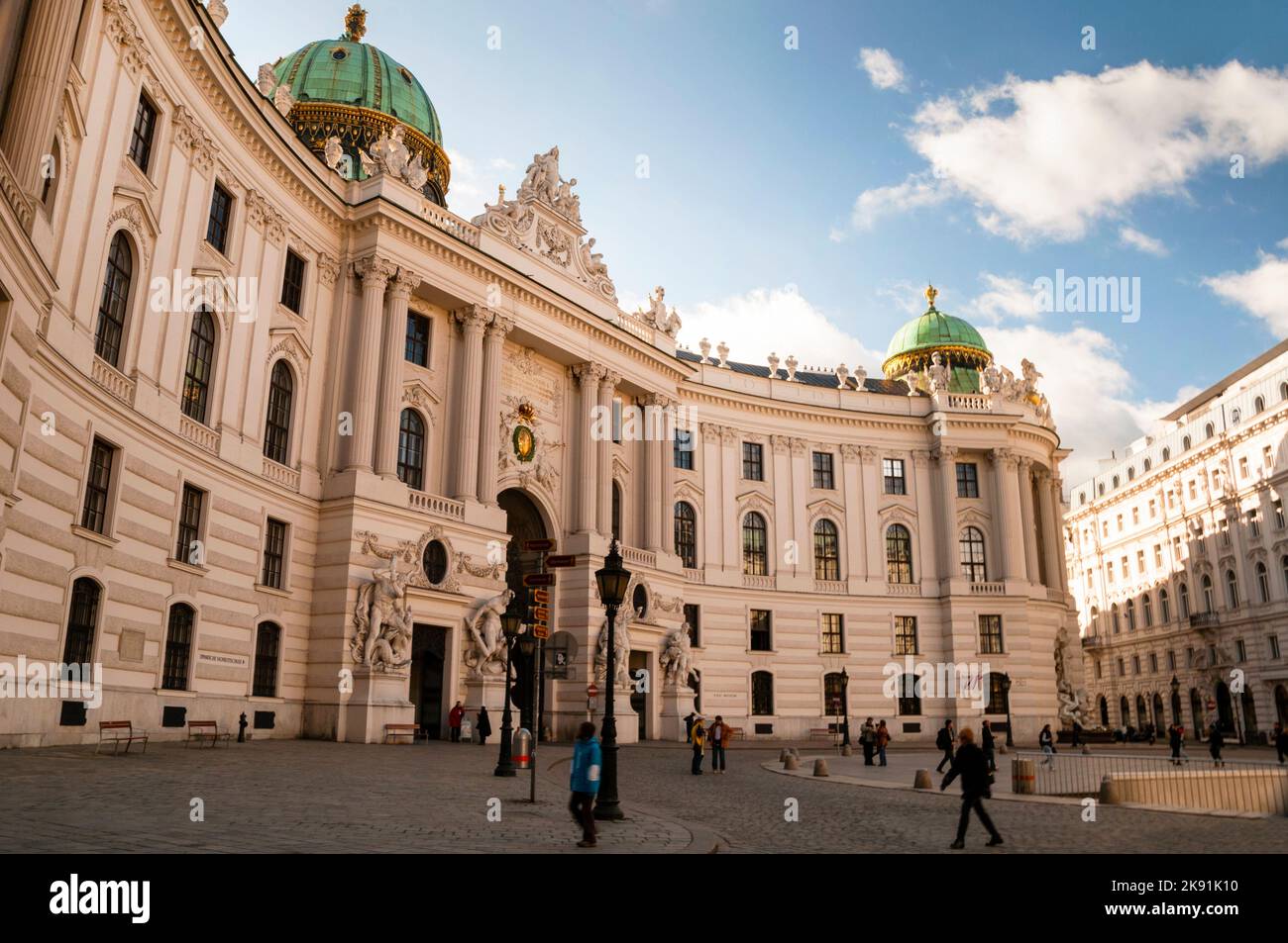 Hercules slaying the lernaean hydra hi-res stock photography and images ...