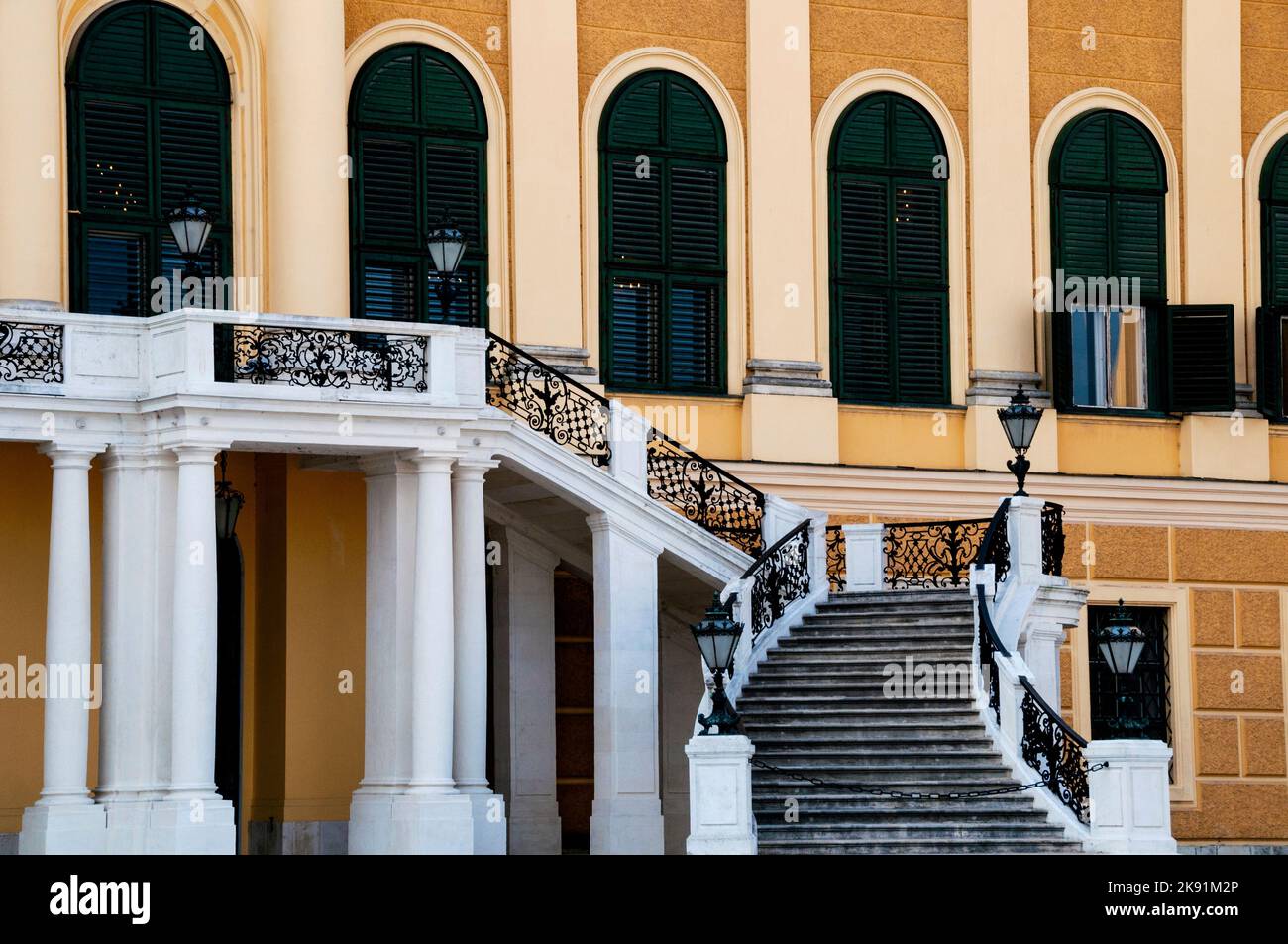 Viennese rococo architecture hi-res stock photography and images - Alamy