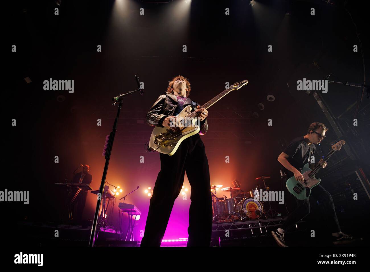 BARCELONA - OCT 17: The Driver Era (American music duo consisting of ...