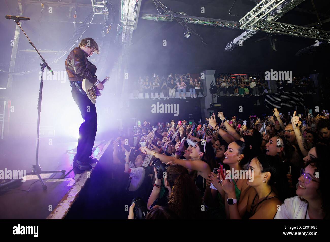 BARCELONA - OCT 17: The Driver Era (American music duo consisting of ...
