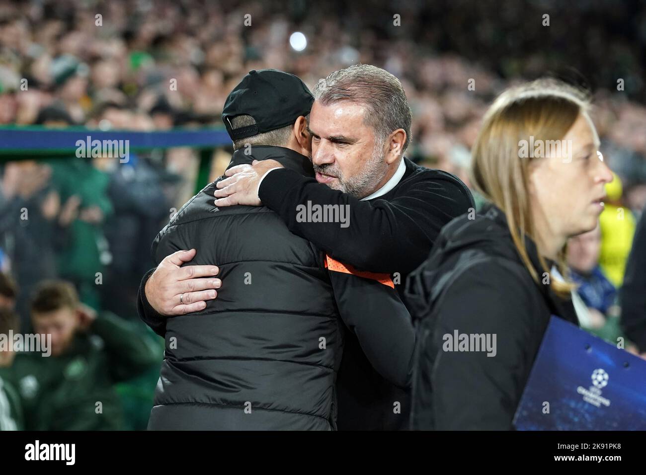 Celtic manager Ange Postecoglou (right) and Shakhtar Donetsk head coach ...