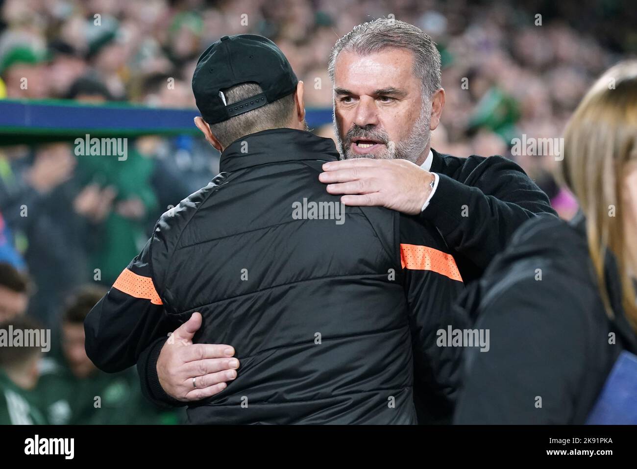 Celtic manager Ange Postecoglou (right) and Shakhtar Donetsk head coach ...
