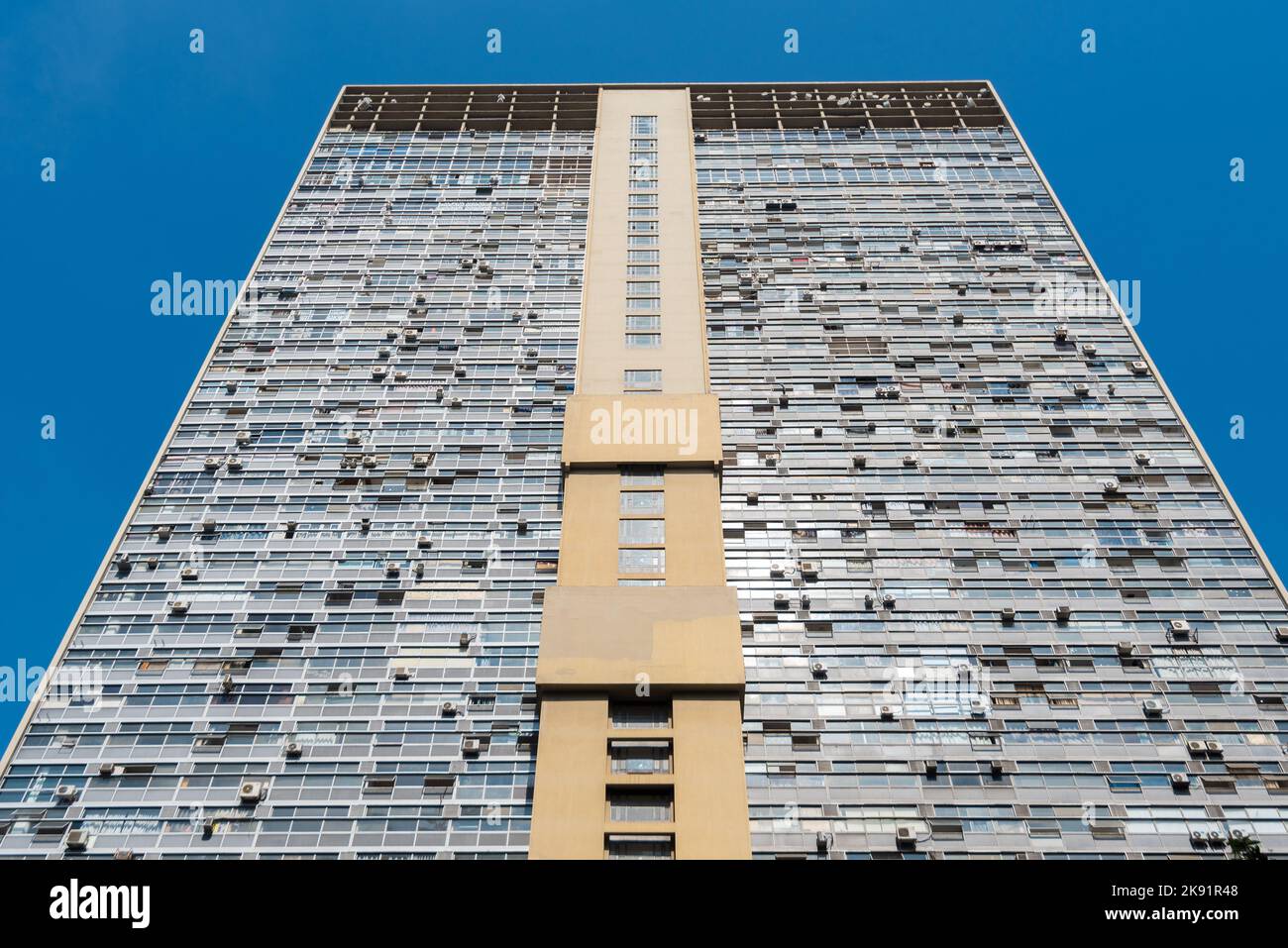 Mirante do Vale is the tallest building in the city with glass box ...