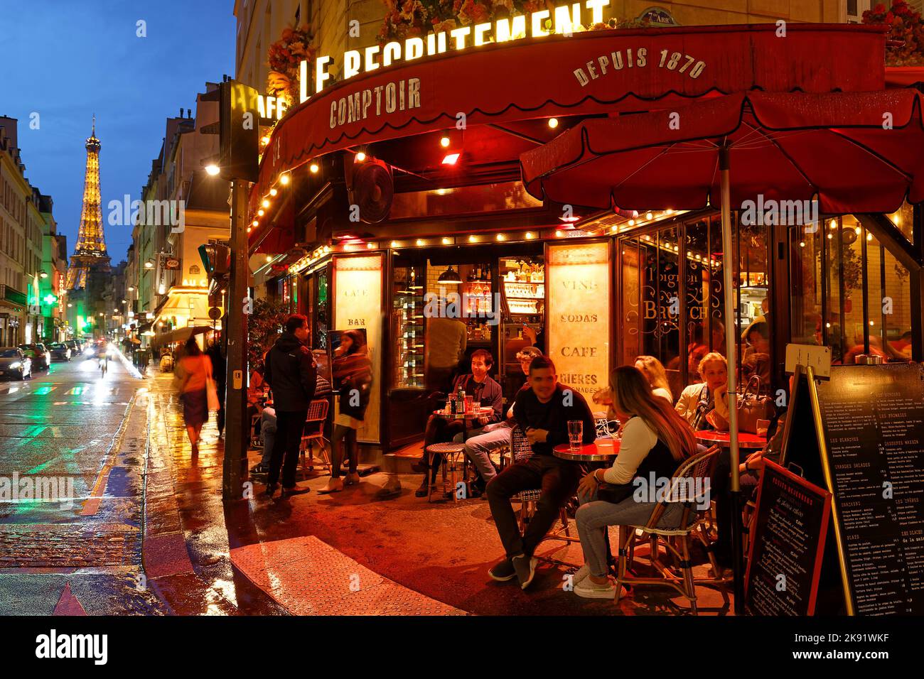 Le Recrutement is typical French cafe located near the Eiffel tower in ...