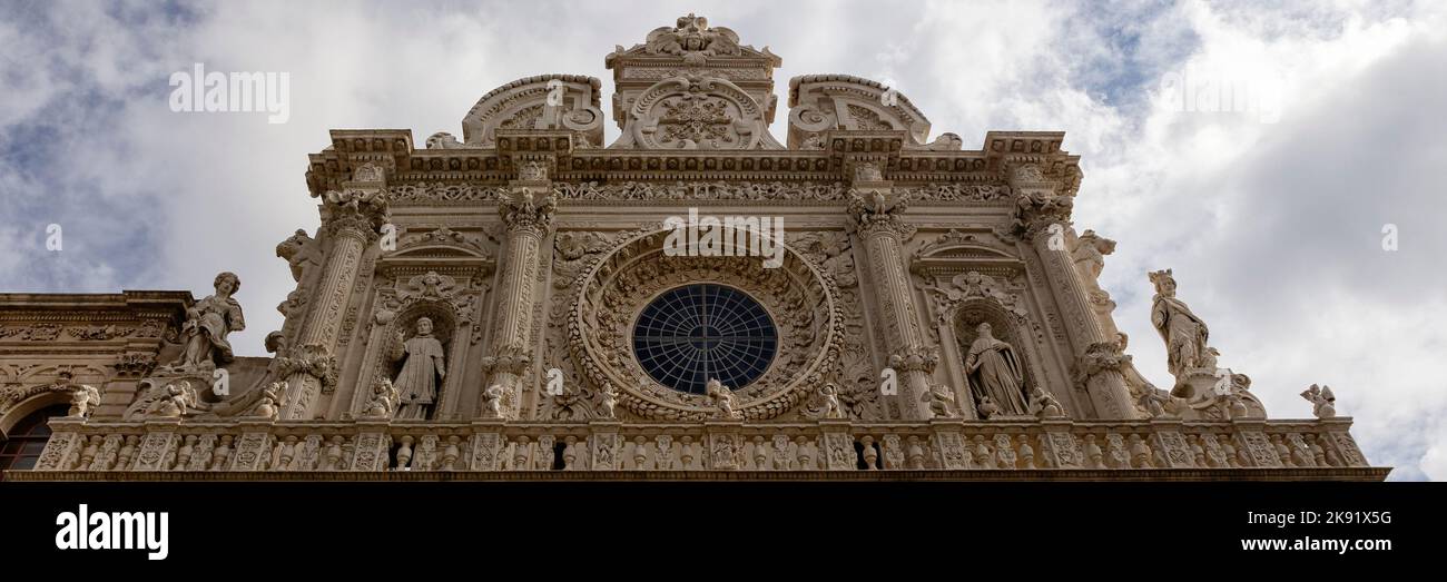 LECCE, ITALY - OCTOBER 14, 2022: Panorama of the front facade of the ...