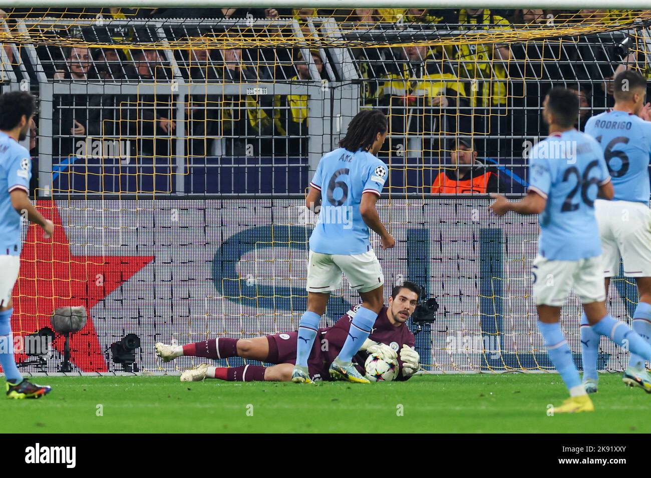 DORTMUND, GERMANY - OCTOBER 25: goalkeeper Stefan Ortega of Manchester ...