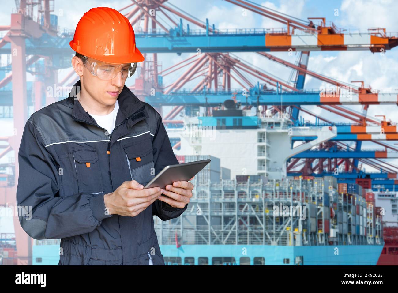 Digital shipping container hi-res stock photography and images - Alamy