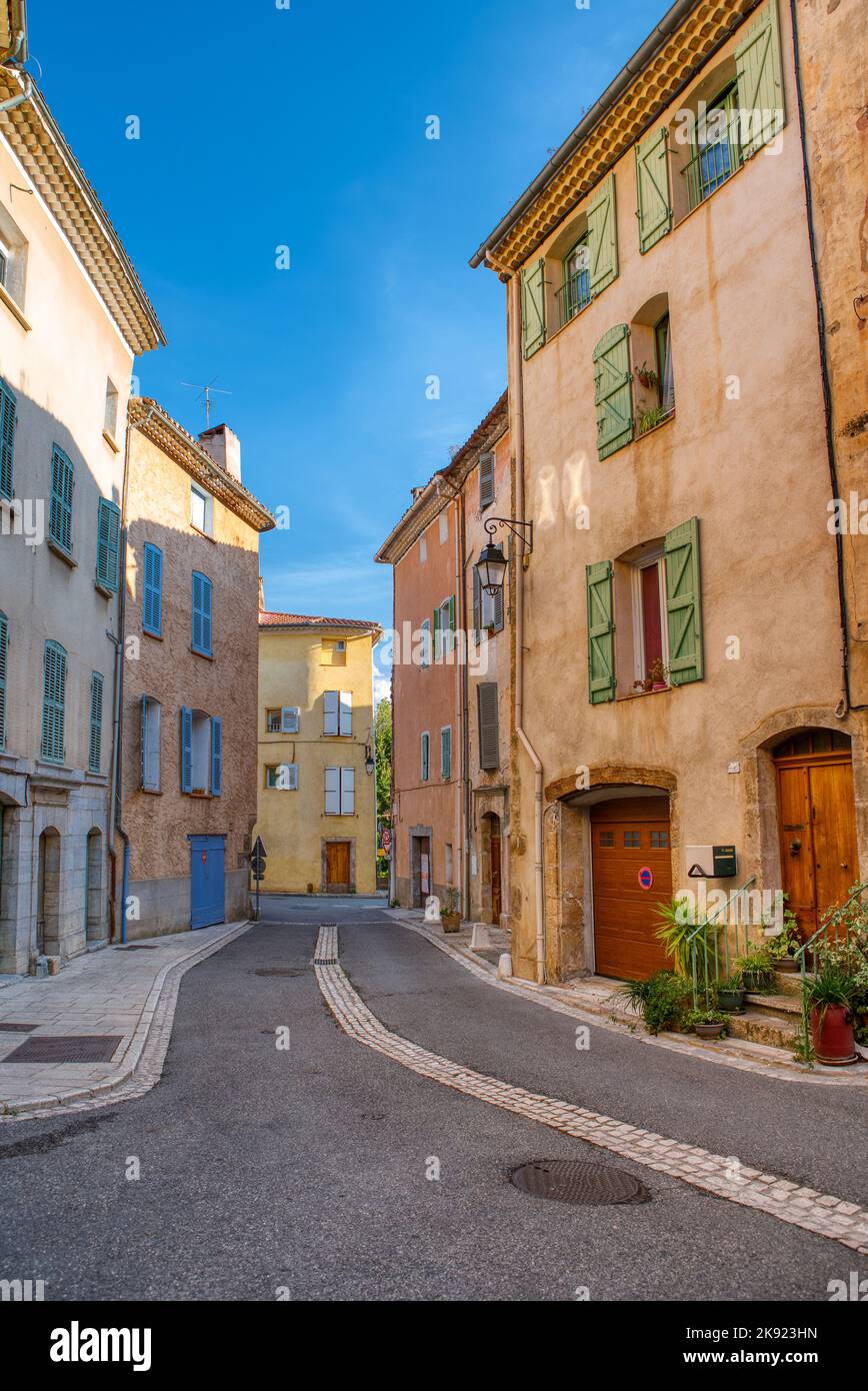 Travel destination, old village in hear of Provence Cotignac with ...