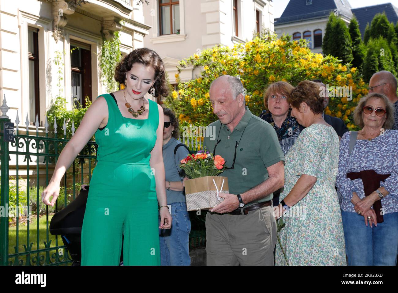 Verlegung der Stolpersteine für Fam. Herbst, 4 Stolpersteine ...