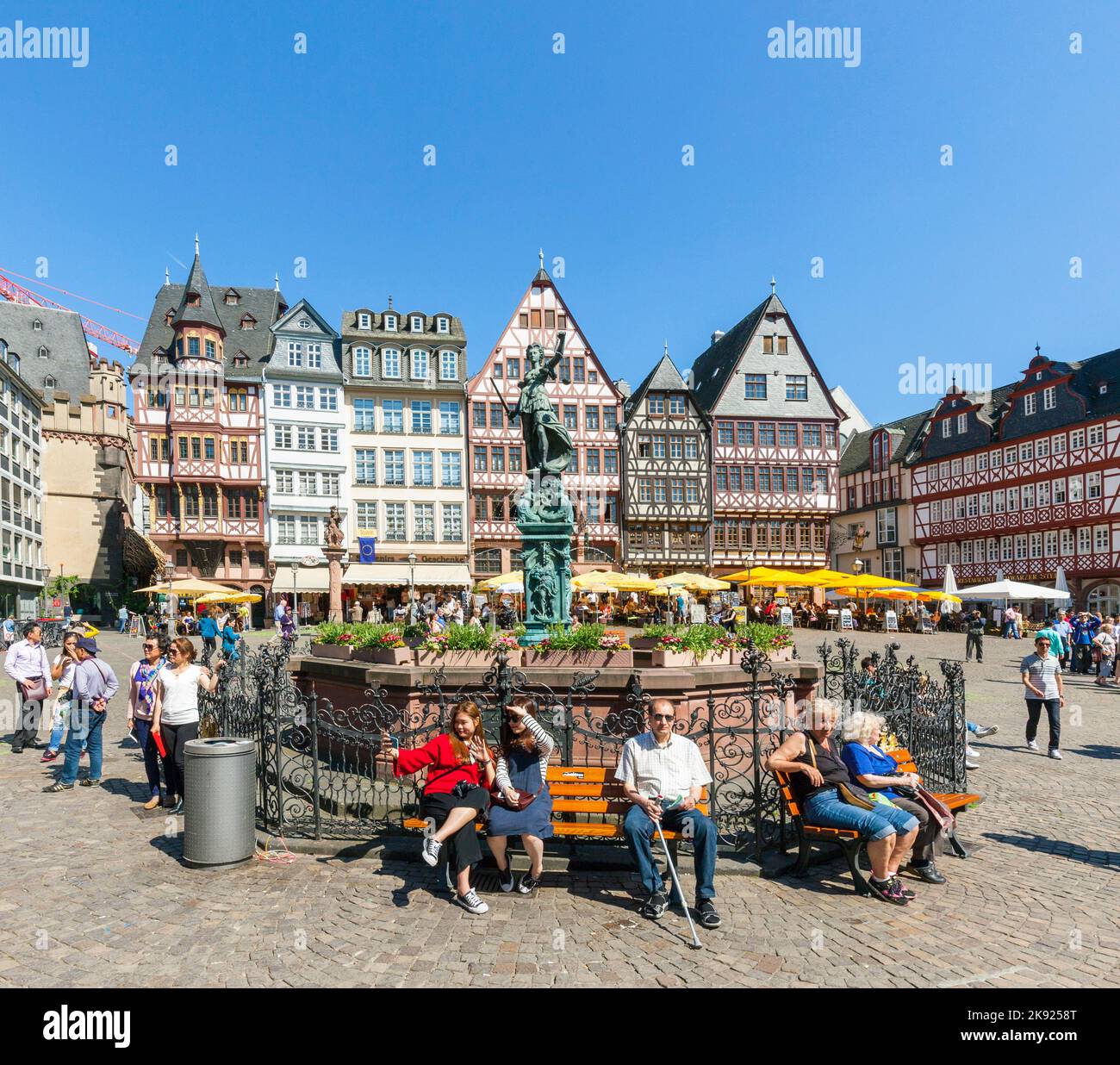 FRANKFURT, GERMANY - MAY 8, 2016: people visit Romerberg (Romerplatz ...