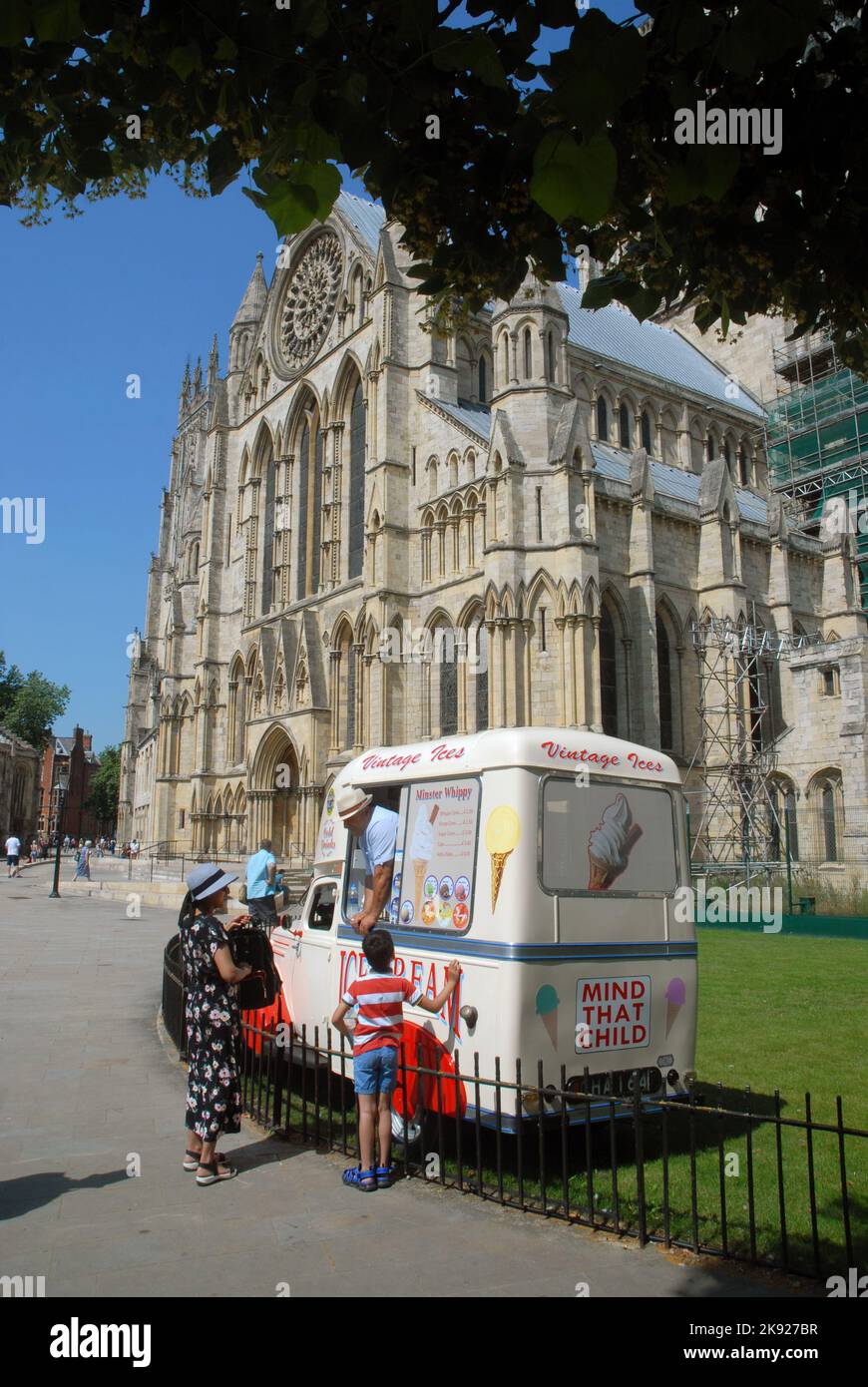 Vintage ices hi-res stock photography and images - Alamy