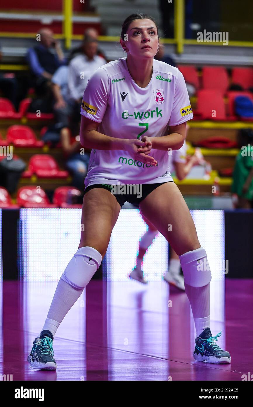 Rosamaria Montibeller #7 of UYBA Unet E-Work Busto Arsizio in action ...