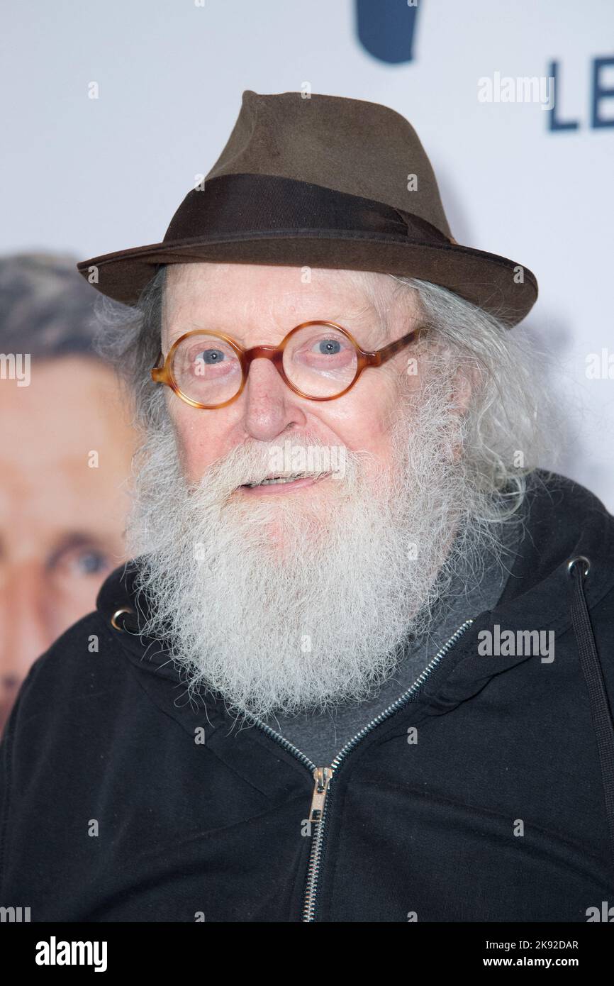 Paris, France, October 25, 2022. Albert Delpy attending the Une Robe ...